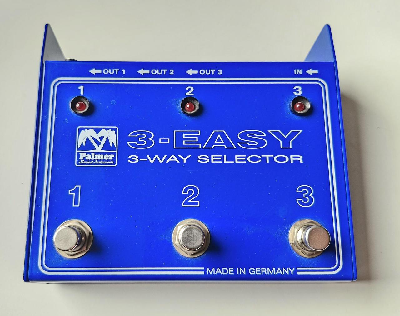 NABÍZÍM Palmer 3 Easy 3-Way Amp Selector - 1 vstup do 3 výstupů.