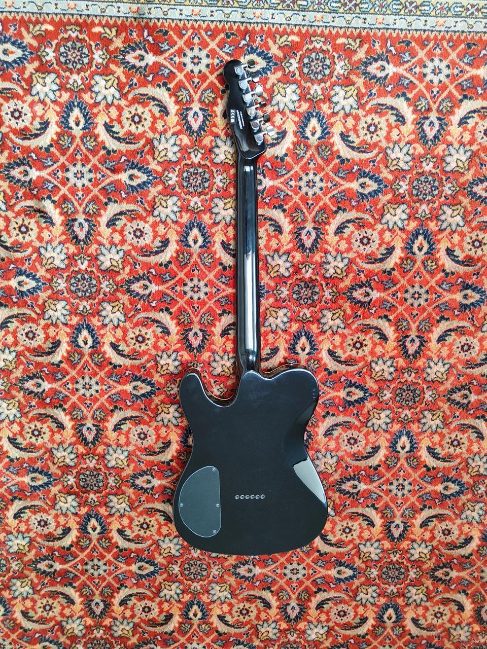 NABÍZÍM Fender Telecaster Custom FMT